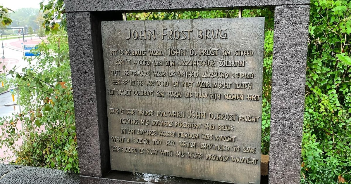 Wethouder laaiend nadat Airborne-monument aan de John Frostbrug plots is verdwenen: ‘Dit is de ...