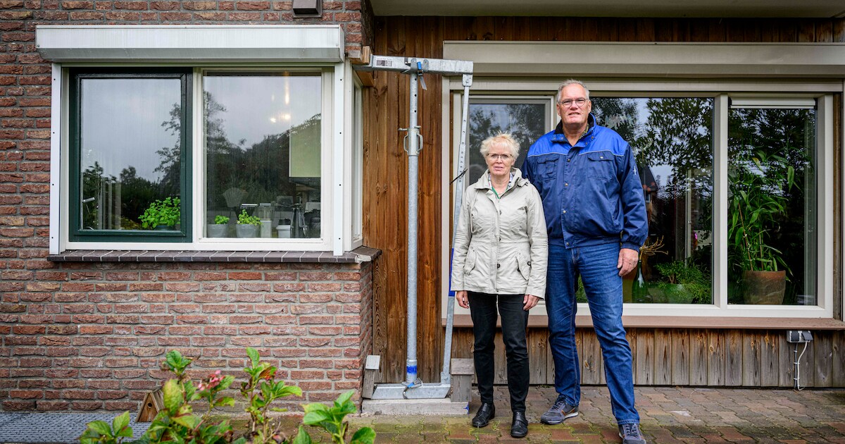 Het huis was hun pensioen, nu is het niets meer waard: Tonny en John ...