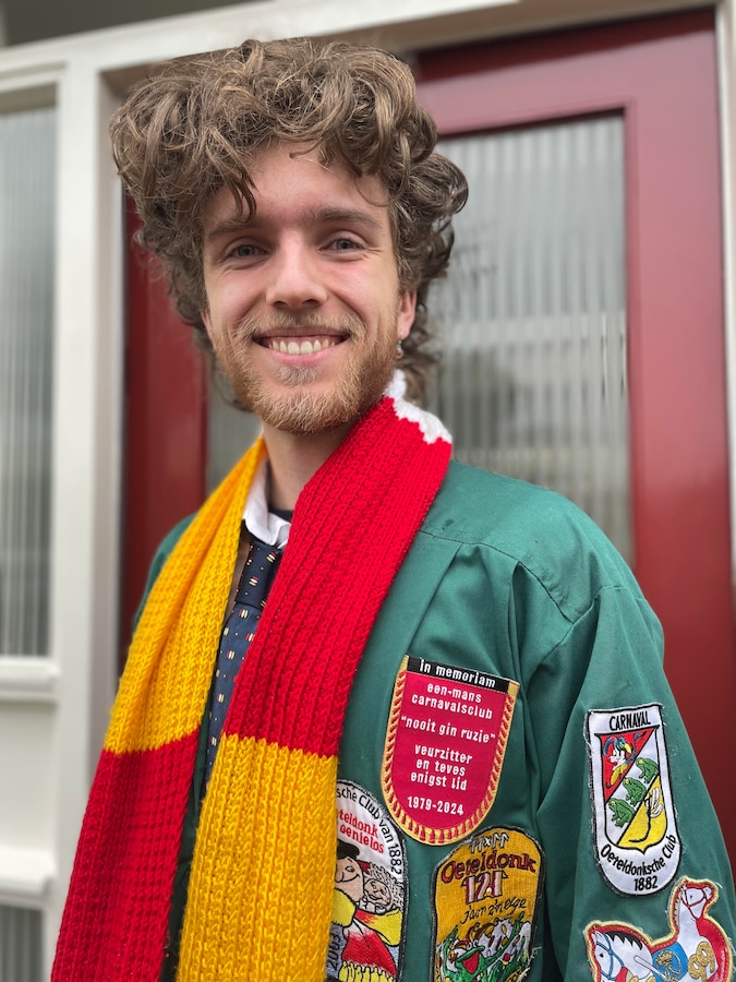 Op de kiel van Lina (28) prijkt een speciaal embleem voor Doris: ‘Ze ...