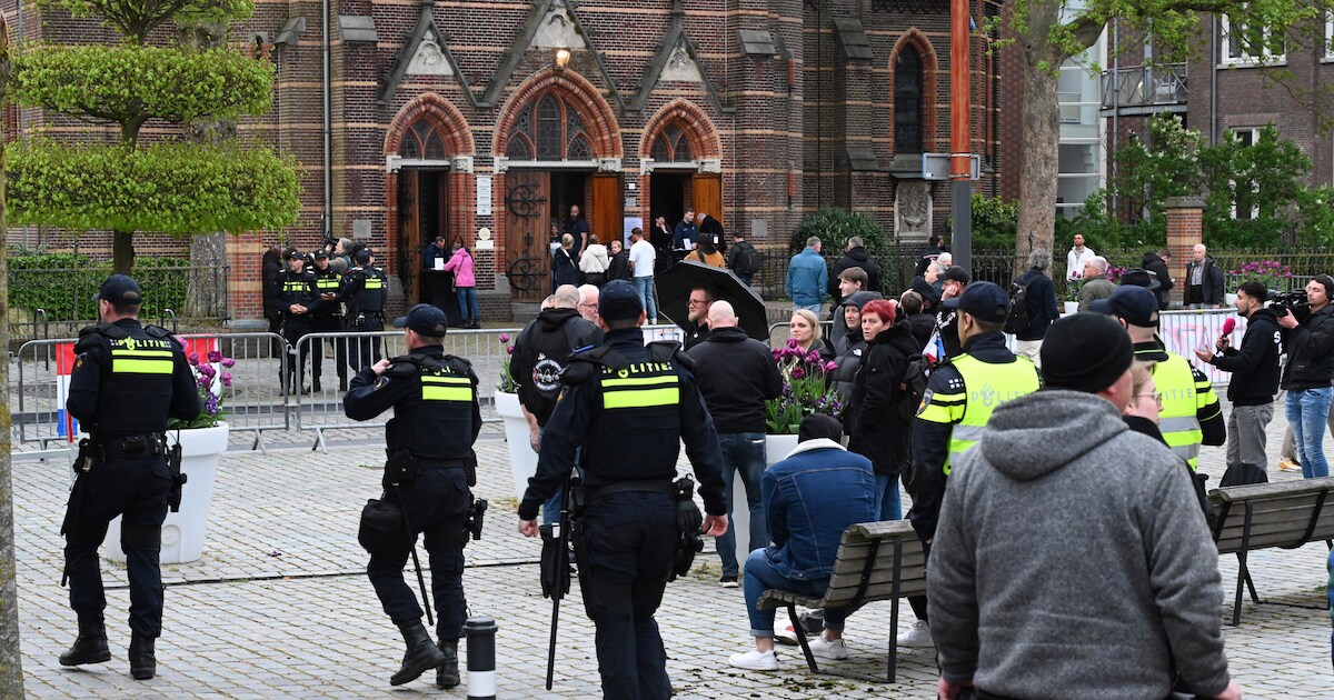 Negen aanhoudingen tijdens azc-protest in Uden | Maashorst | De ...
