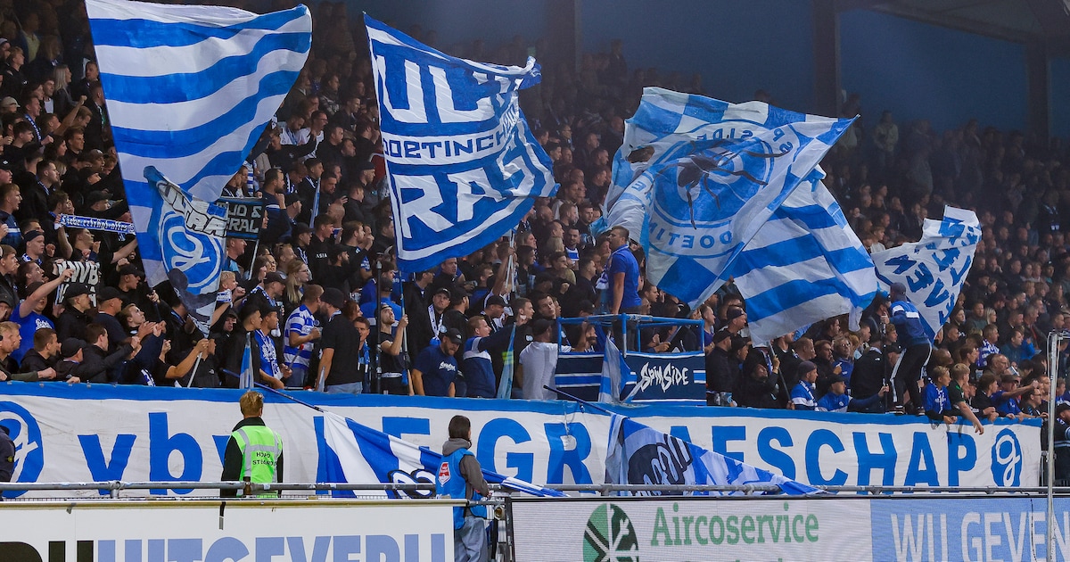 Vechtpartij tussen eigen fans ontsiert toch al pijnlijke avond van De Graafschap: ‘Iedereen mot ...