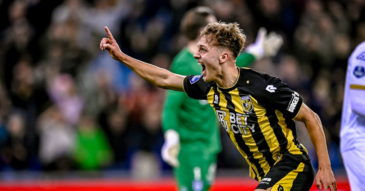 Vitesse vecht met het hart voor cruciale zege: ‘Na 75 minuten kramp ...