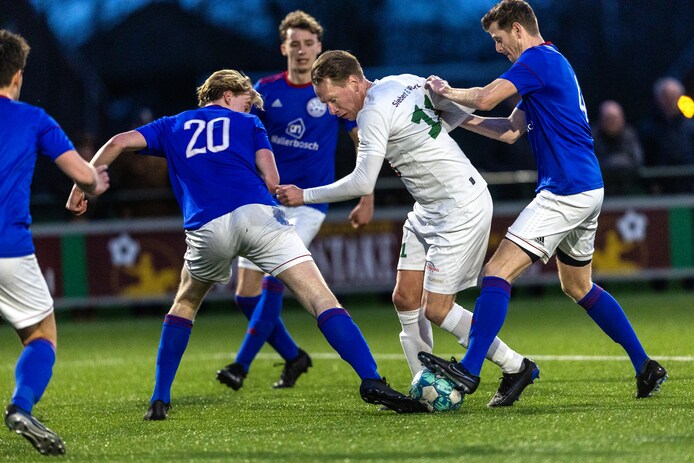 Sjors Storkhorst snakt naar het einde bij RKZVC: ‘Ik ben er wel klaar ...
