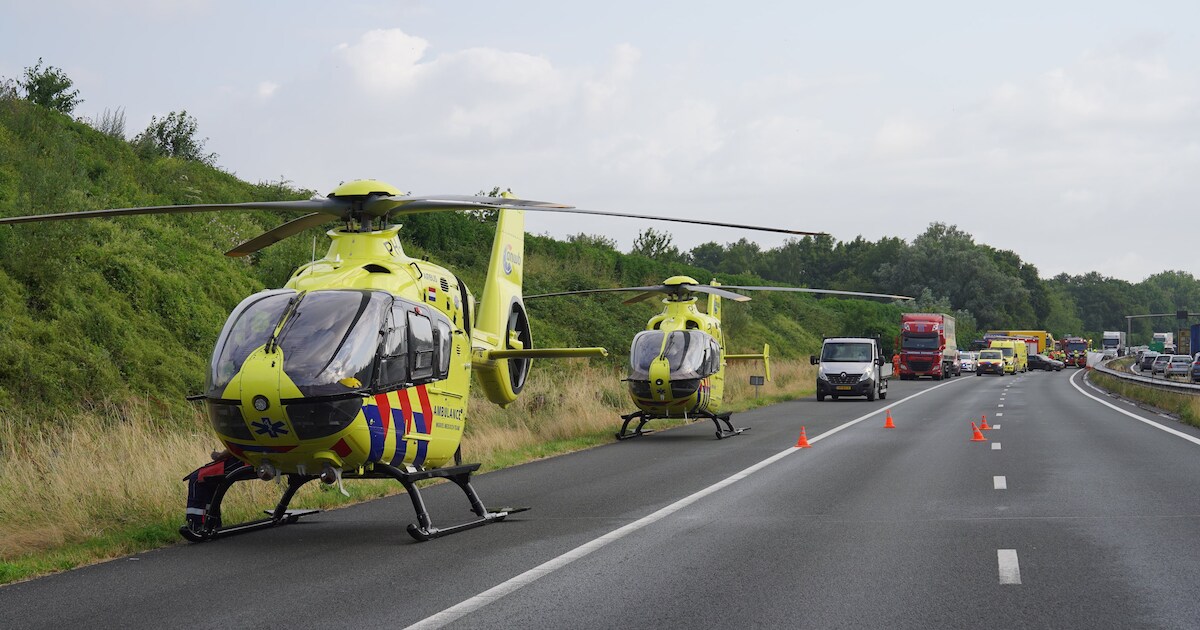 A50 weer open na ernstig ongeval met twee vrachtwagens | Arnhem | gelderlander.nl