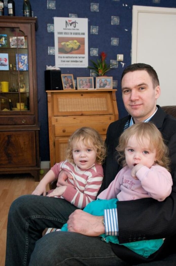 NVU-leider Kusters zit in zijn maag met 'dreigbrieven' | Arnhem ...