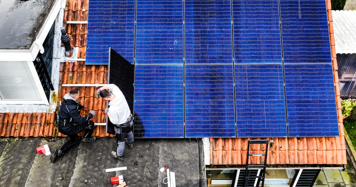 Zonnepanelen op het dak: Enschede telt de minste van heel Overijssel ...