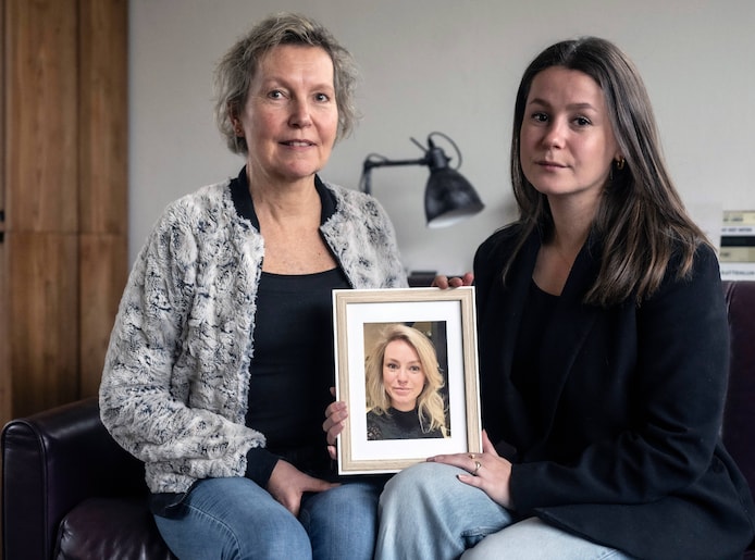 Jonge moeder Helen (29) meldt zich ziek en gaat even op bed liggen ...