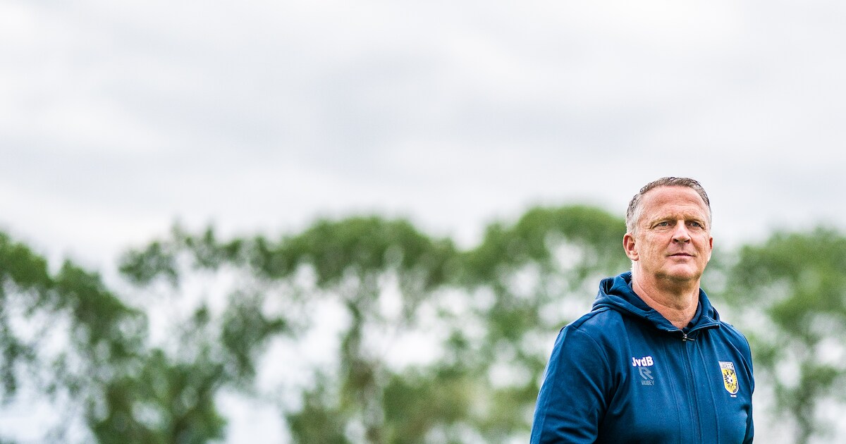 Vitesse verliest mede door goal van Traoré ruim van Ajax in oefenduel ...