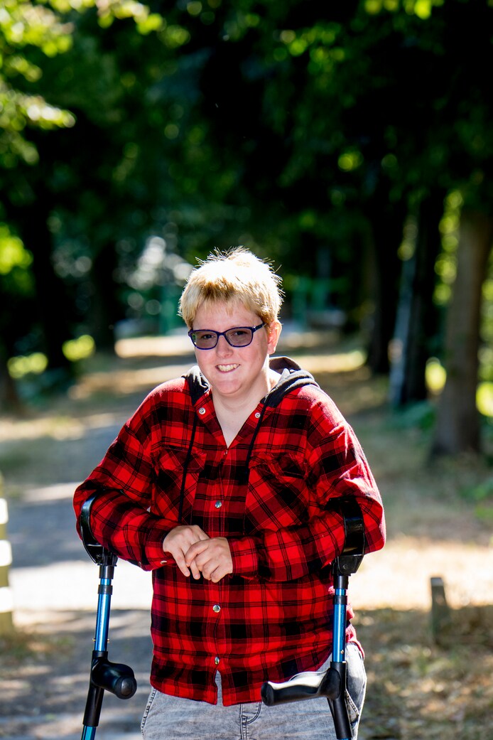 Michelle (25) uit Kerk-Avezaath helpt mensen met pictogrammen | Buren ...