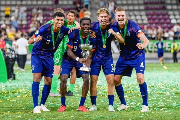 Dit zijn de spelers van Oranje Onder 19 die geschiedenis schreven op ...