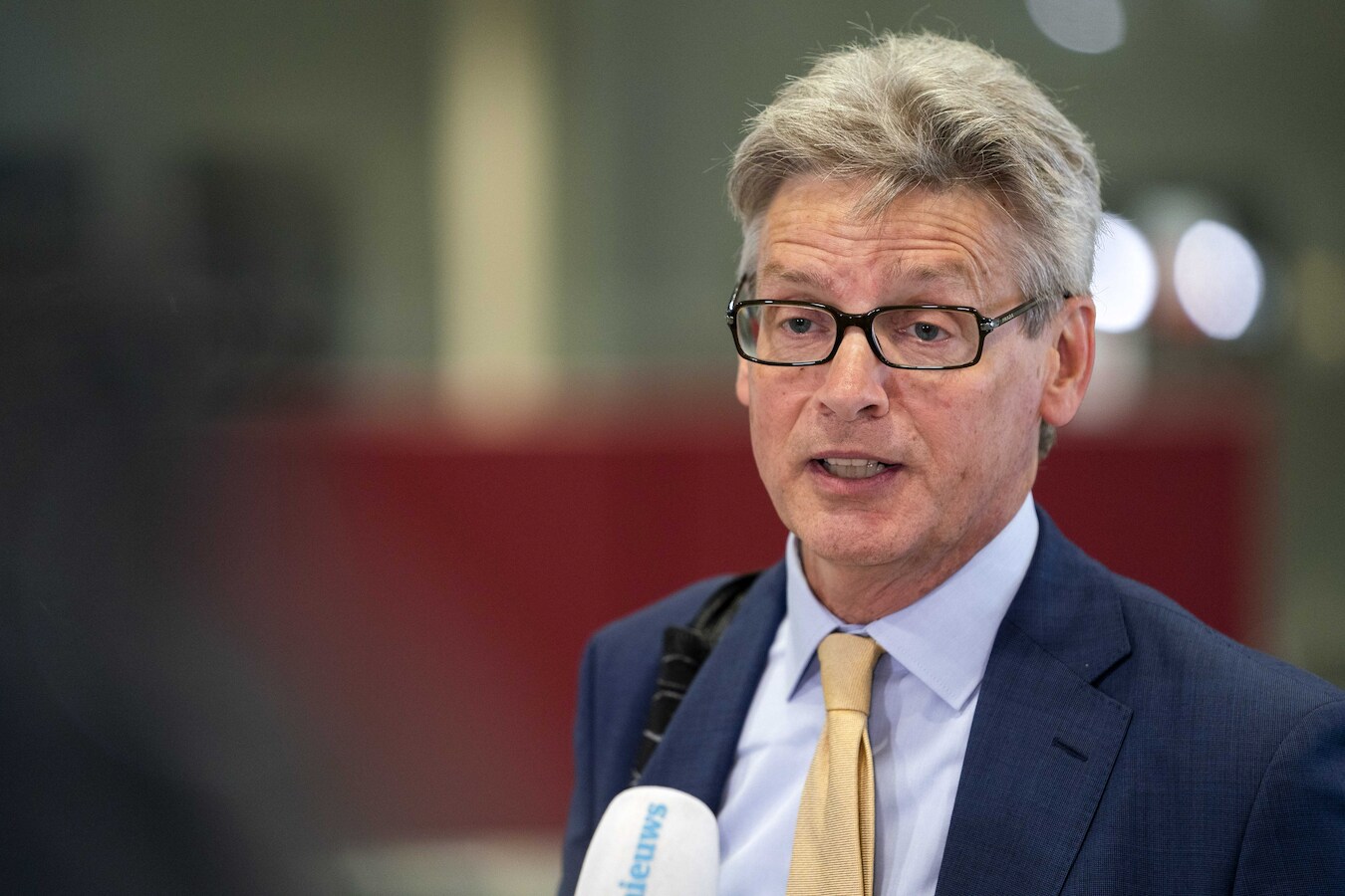 Burgemeester Amersfoort krijgt doodsbedreigingen van gebroken vader ...