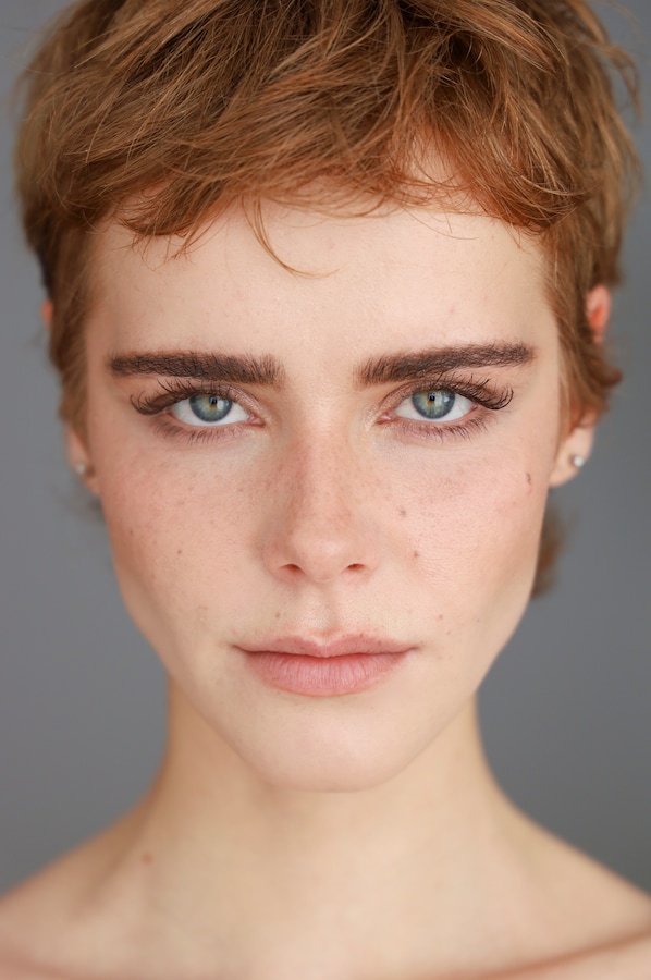 Emma (24) uit Nuland werkt als model in wereldsteden: ‘Het voelt alsof ...