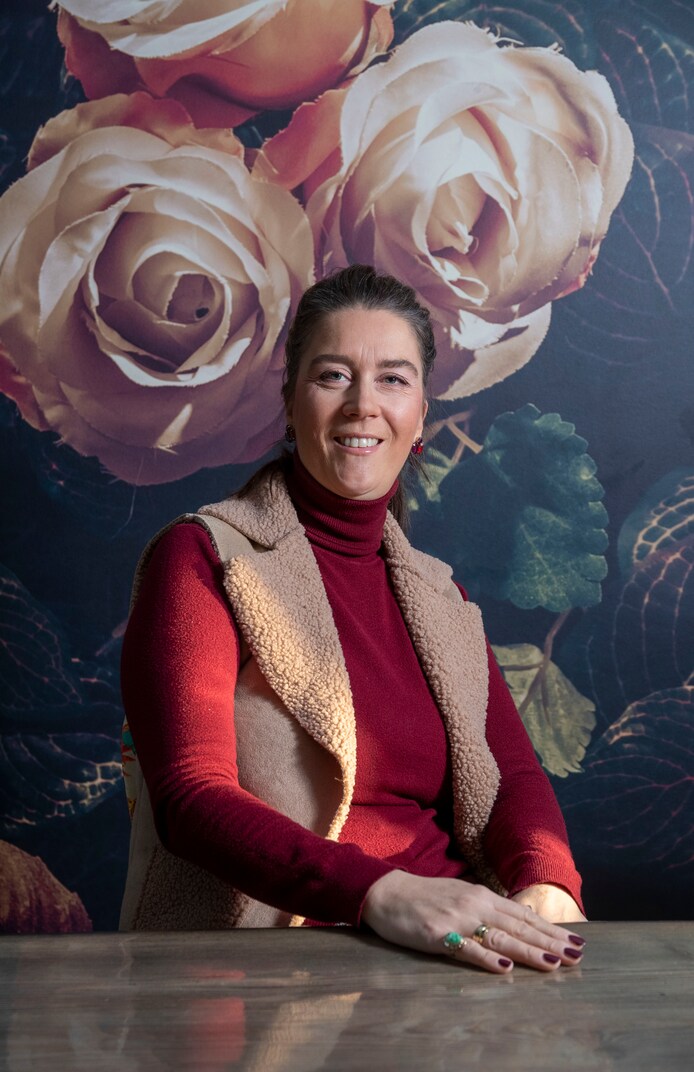 Matthea is ceremoniespreker bij rouw en trouw | Het roer om ...