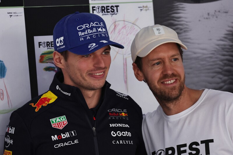 LIVE Formule 1 | Zak Brown glimlacht van oor tot oor na poleposition ...