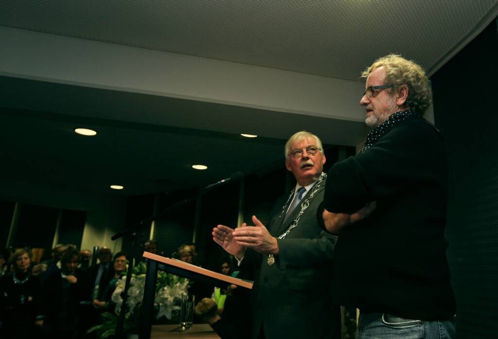 Eremedaille Ede voor ondernemer Lukkien | Foto | gelderlander.nl