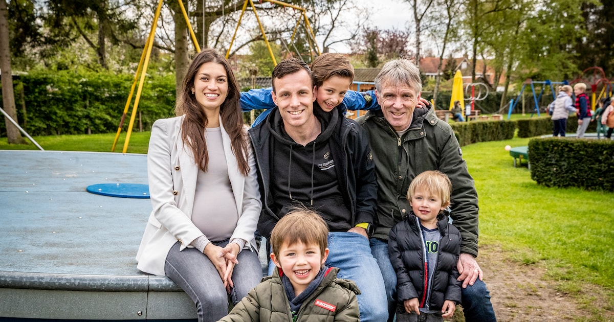 Ongeneeslijk zieke Robbie (31) wordt voor vierde keer vader: ‘Ik wil bruiloft van mijn ...