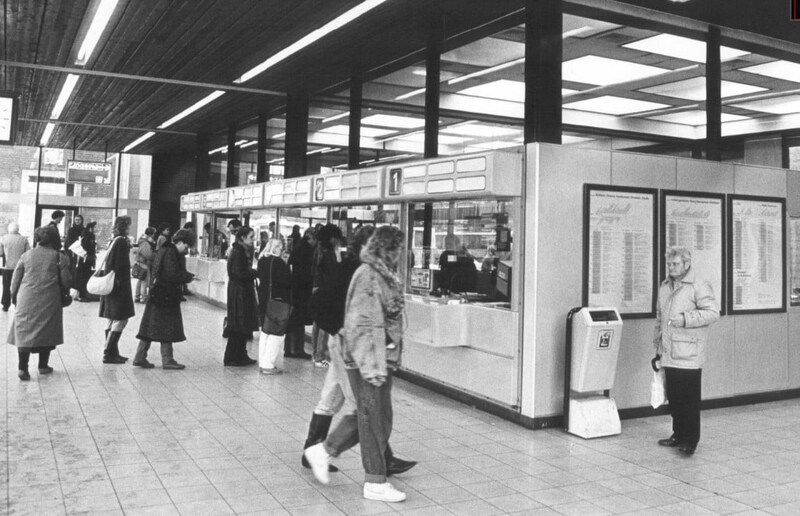 Peukie op het perron? Al zo lang is dat verboden op station Nijmegen ...