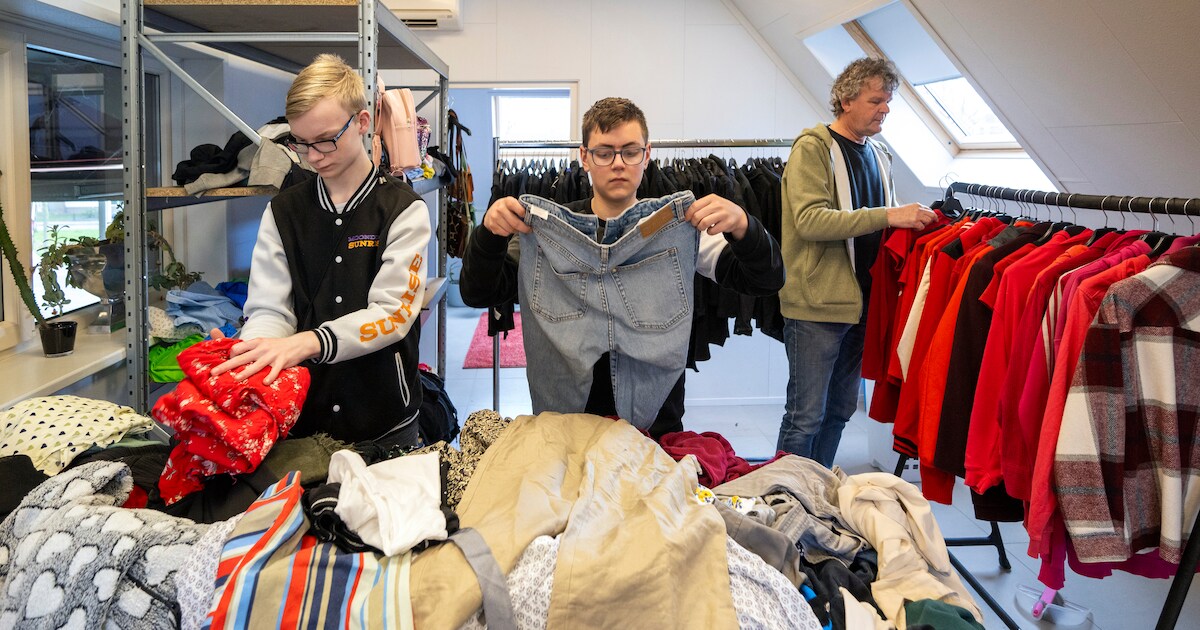 Voor een prikkie tweedekans kleding in Gendt: ‘Zonder reclame te maken ...