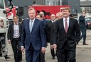 Terugkijken: Koning Willem-Alexander opent nieuwe fabriek in Milsbeek ...