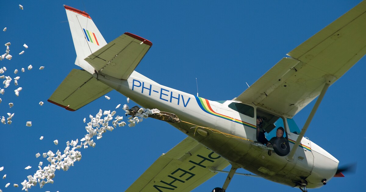 Een ‘broodjesdropping’ boven Kasteel Doornenburg: ‘Geeft een beeld hoe ...