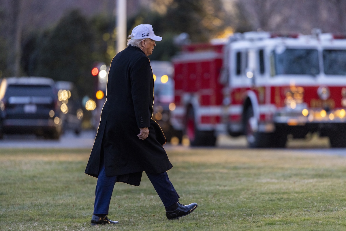 Trump houdt voet bij stuk en wil Groenland inlijven, delegatie staat ...