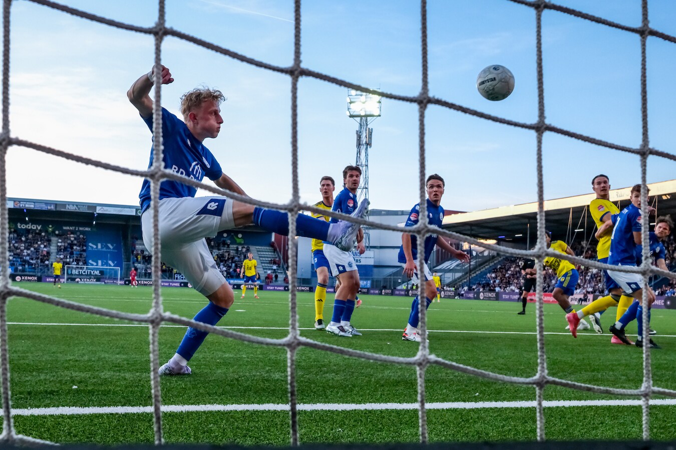 FC Den Bosch-spelers in trek: meerdere eredivisieclubs aanwezig bij ...