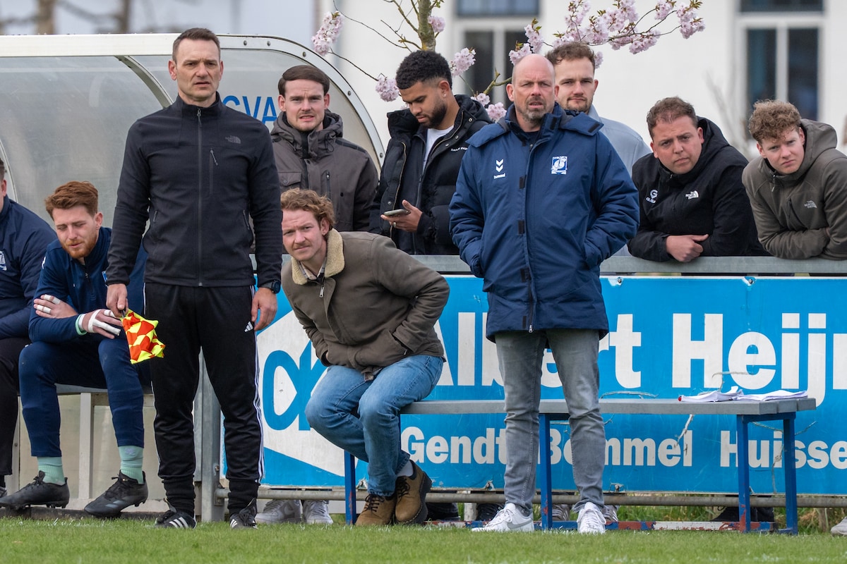 Roy van der Hoek en GVA gaan na dit seizoen uit elkaar | Amateurvoetbal ...