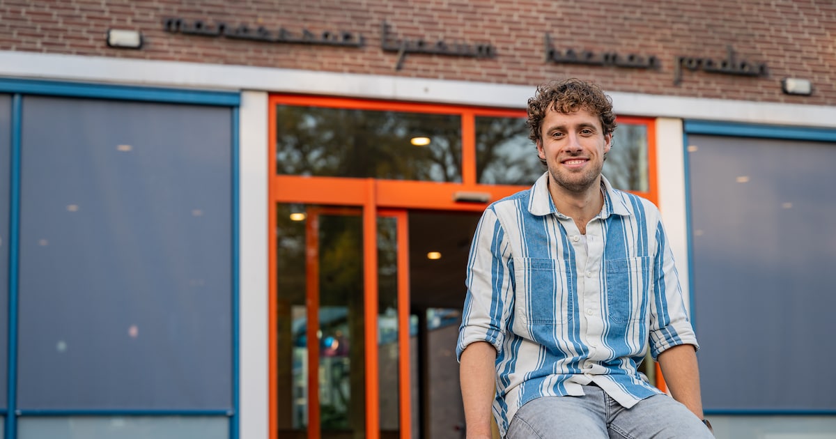 Nieuwsgierige ouders verbannen van schoolapp: ‘Zorgt voor stress bij ...