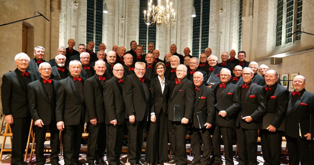 Elster Mannenkoor zingt Christmas Carols in Driel | Overbetuwe | De ...