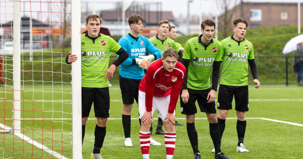 Toptrio Mees Kuster, Joris Boehlé, Sven Gerritsen neemt wat verder ...