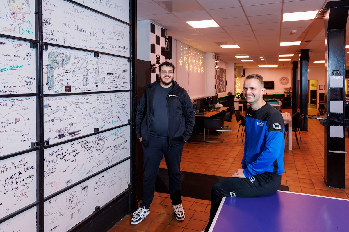 Jongerenwerkers Maikel en Ayoub kijken nergens van op: ‘We hadden kinderen die de schil van de ...