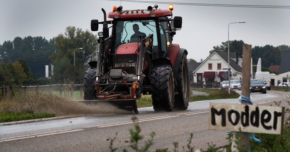 Boetes voor modder op de weg | Rivierenland | De Gelderlander.nl