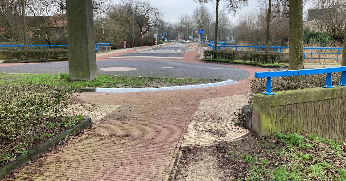 Kwastje verf en Wageningse rotonde is eindelijk goed zichtbaar ...