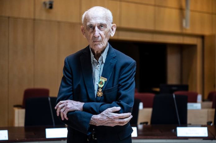 Vierdaagse in rouw: Bert van der Lans, die 71 (!) keer de mars liep, is ...