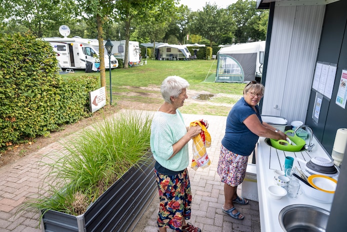 (Bijna) iedereen voelt zich familie op de Vierdaagsecamping: ‘Dit is ...