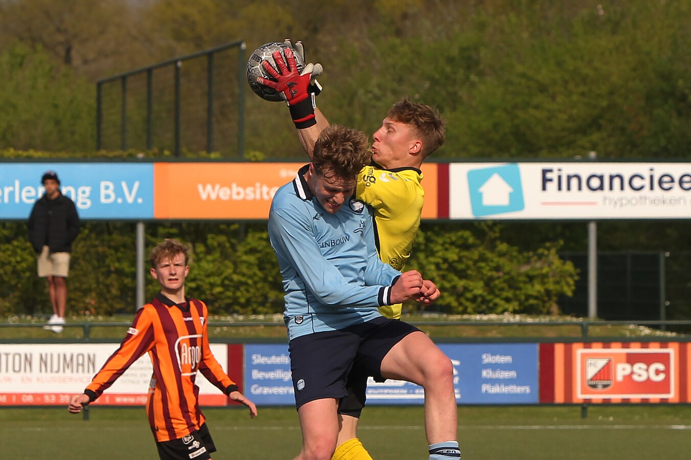 Bliksemstart zet VV Dieren op titelkoers, maar Andy Visser gaat de club ...