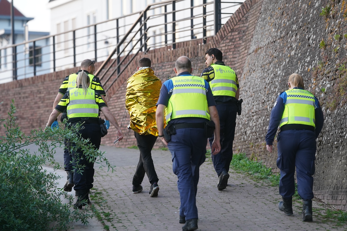Rustig vaartochtje na het eten mondt uit in reddingsactie: ‘Alsjeblieft ...
