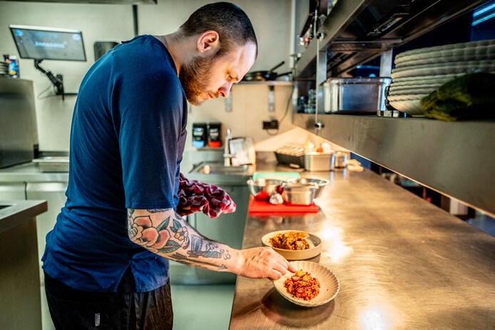 De geheime ingrediënten achter de populariteit van Bruce Foodbar in Malden: betaalbaar en ...