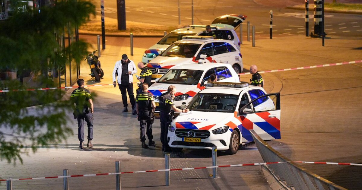 Verdachte (19) filmt steken slapende zwerver op station Arnhem en ...