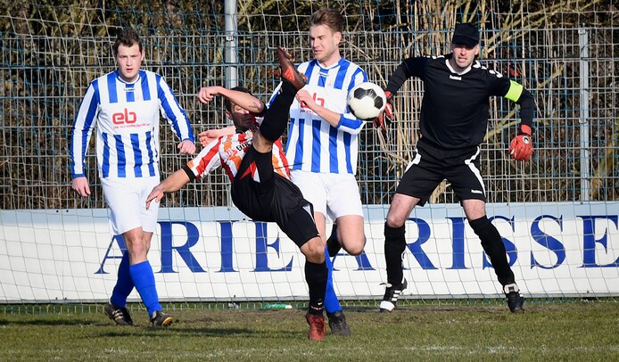 MEC'07 loopt weg bij Teisterbanders en BZS | Amateurvoetbal ...