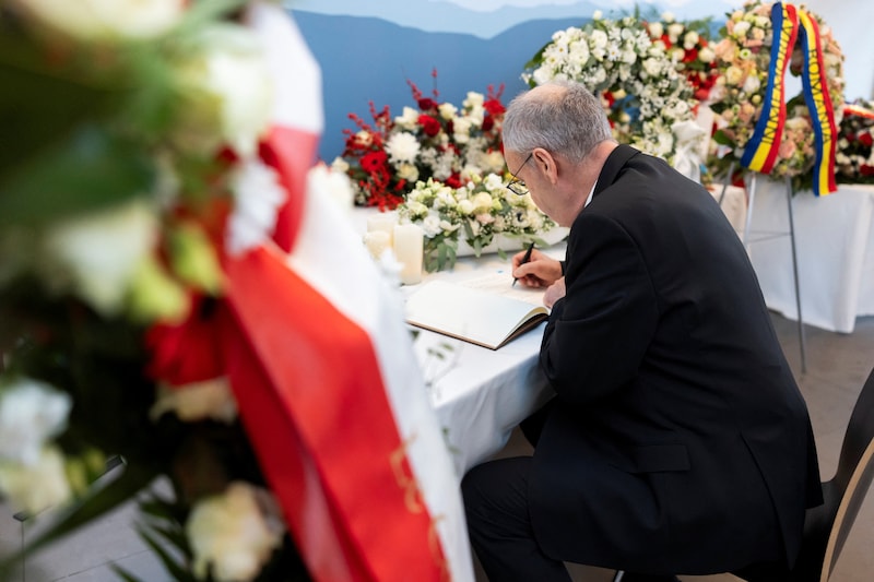 Zwitsers houden minuut stilte voor slachtoffers van dodelijke brand in ...