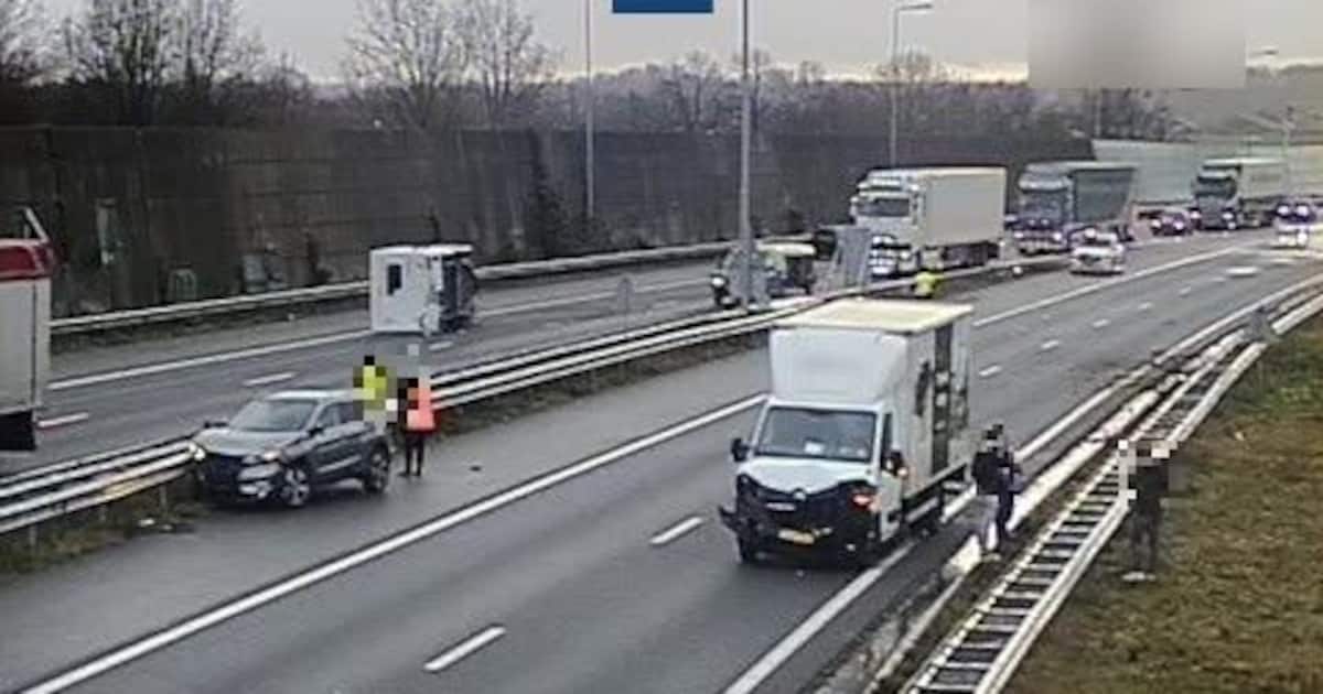 Wéér een ongeluk op de A50 bij Ewijk: file is inmiddels voorbij ...