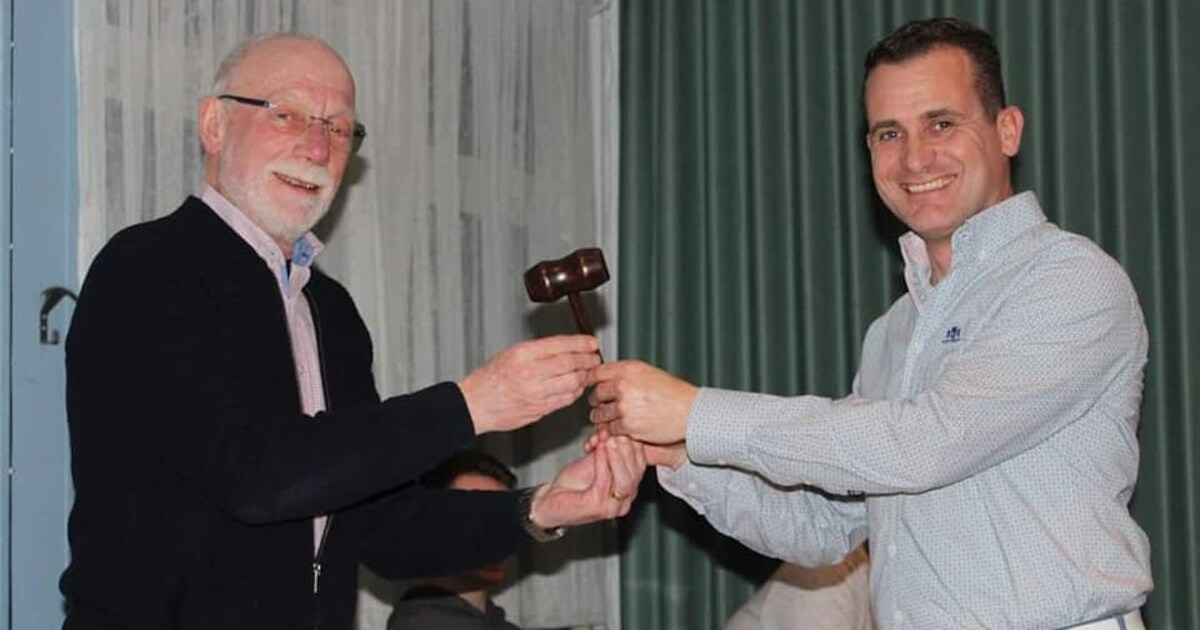 Dennis zwaait nu de scepter bij Drumfanfare ESKA en hoopt dat je in ...