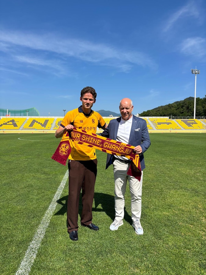 Teun van Grunsven was al even in Zuid-Korea: ‘Eigen kamer op de club ...