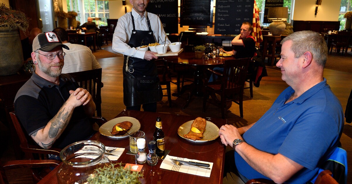 Charme van de jaren 80 en voorspelbare degelijkheid bij restaurant De ...