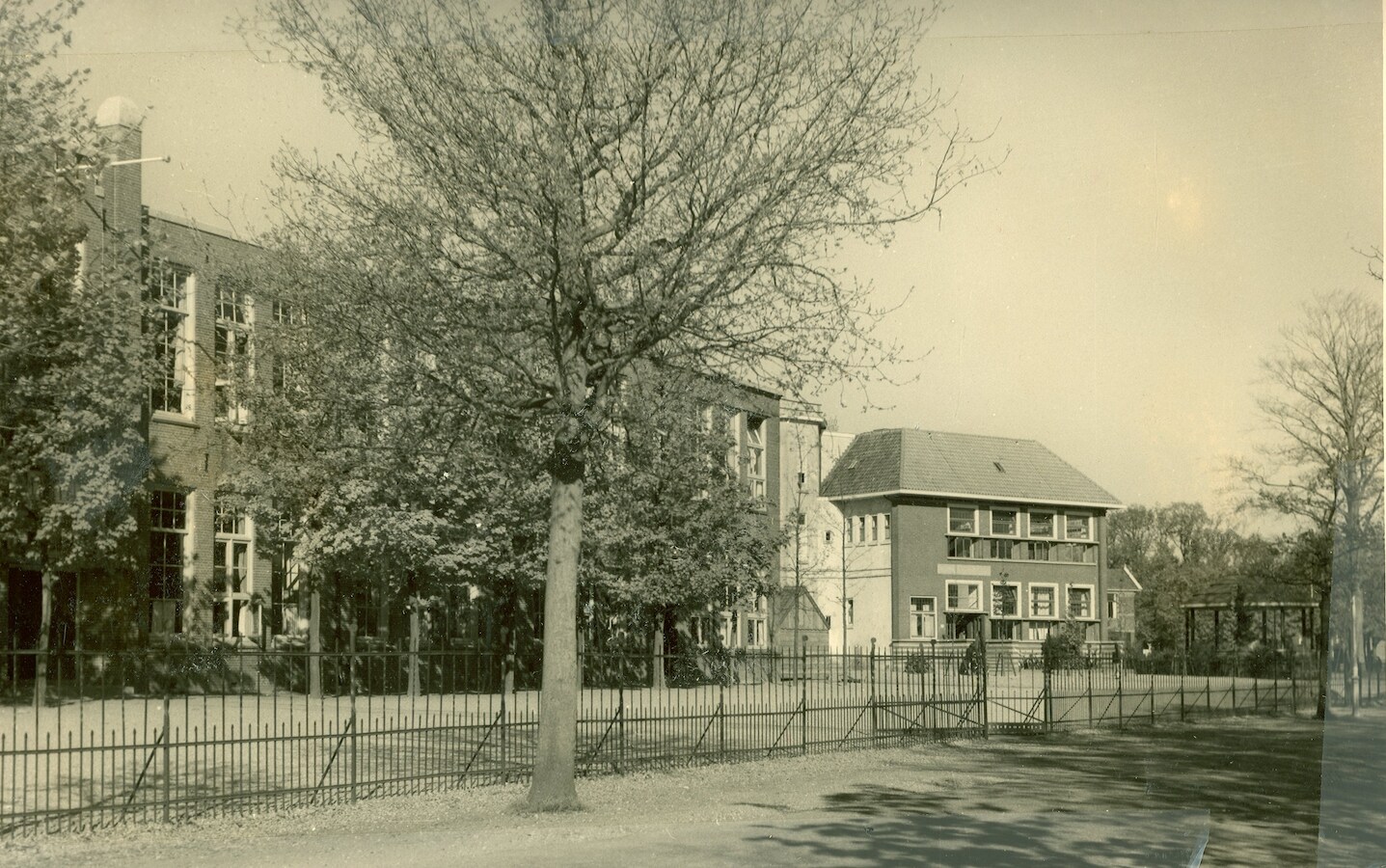 Opnieuw les in stacaravan? Als Barneveld zo hard blijft groeien, komt ...