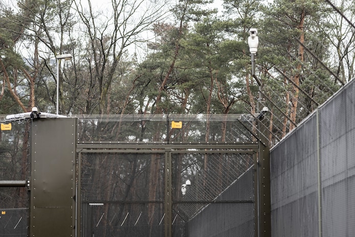 Moeder Loes (82) in shock: klaplong en gebroken ribben bij zoon na ...