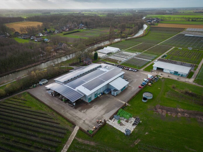 Dertig jaar oude strijd in de Betuwe laait op: landgoed Hemmen baalt ...