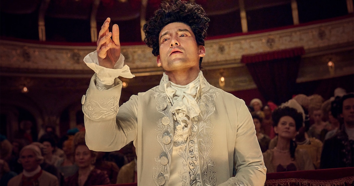 Will Sharpe mist de charmante gekte van Wolfgang in dramaserie Amadeus ...