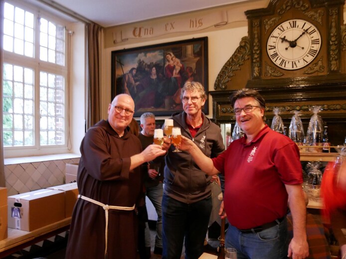 Nieuw kloosterbier uit Velp, met vleugje whiskey-smaak: ‘Moet exclusief ...